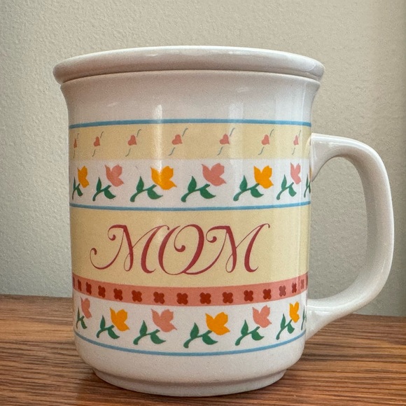 Giftco | Kitchen | Vintage Ceramic Giftco Mom Mug With Lid | Poshmark